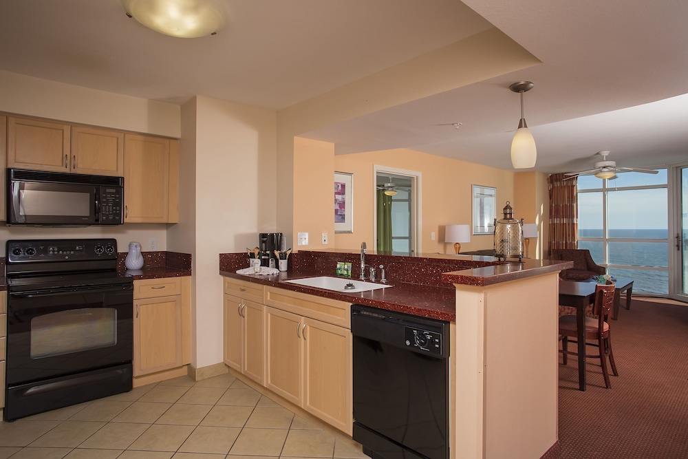 Book Prince Resort in North Myrtle Beach | Hotels.com