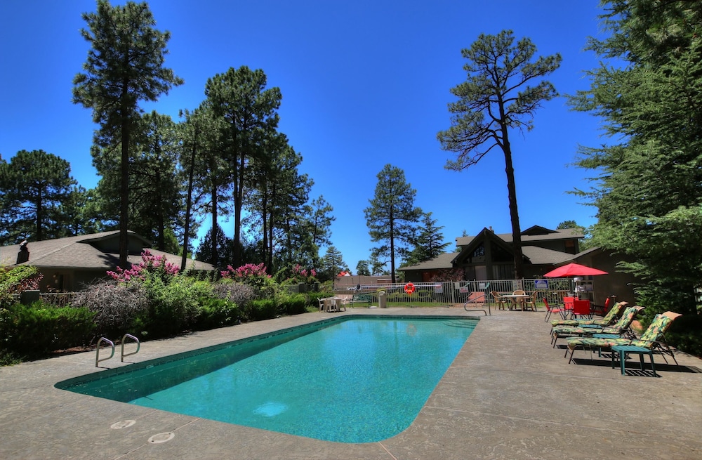 Book Majestic Mountain Inn in Payson | Hotels.com