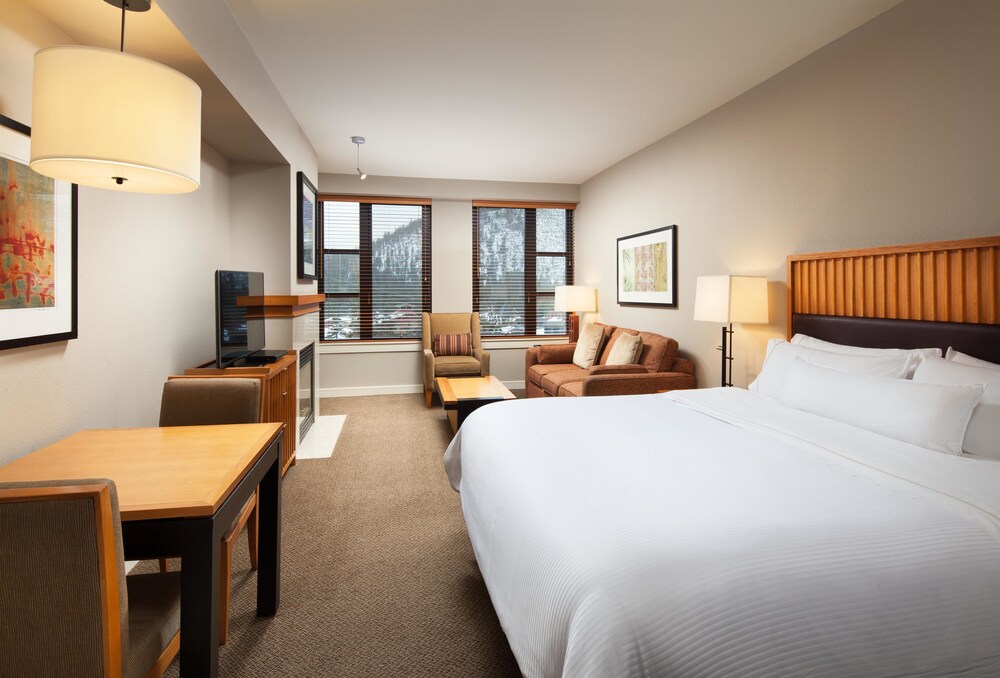 Book The Westin Monache Resort, Mammoth, Mammoth Lakes, California ...