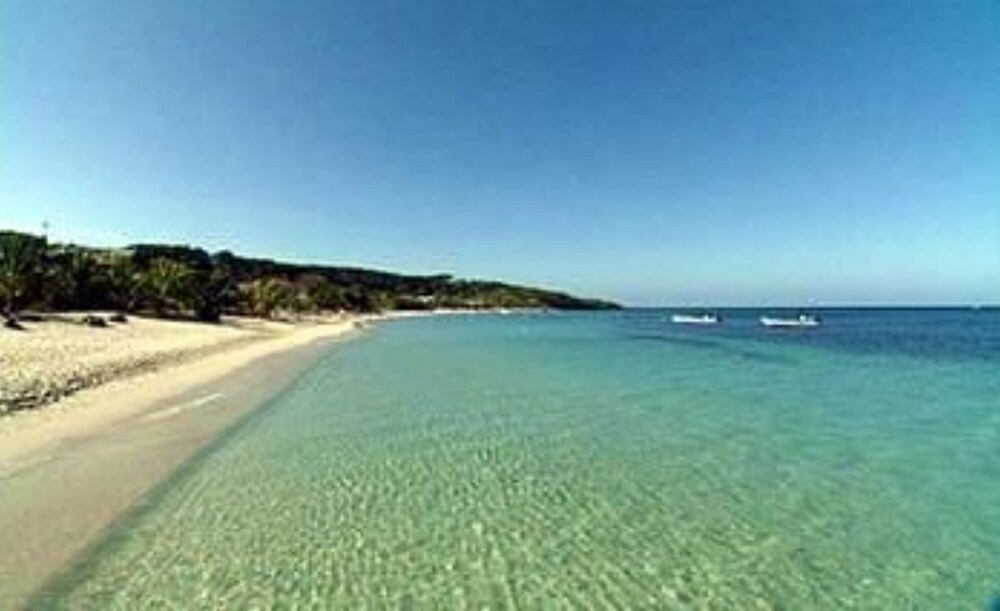 Prenota Las Rocas Resort And Dive Center a Roatan - Hotels.com