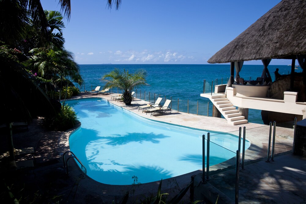 Book Sunset Beach Hotel in Mahe Island | Hotels.com
