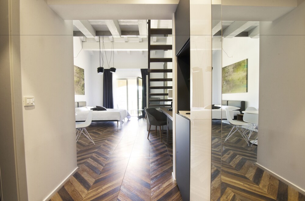 Book Cà Barbini Resort in Garda | Hotels.com