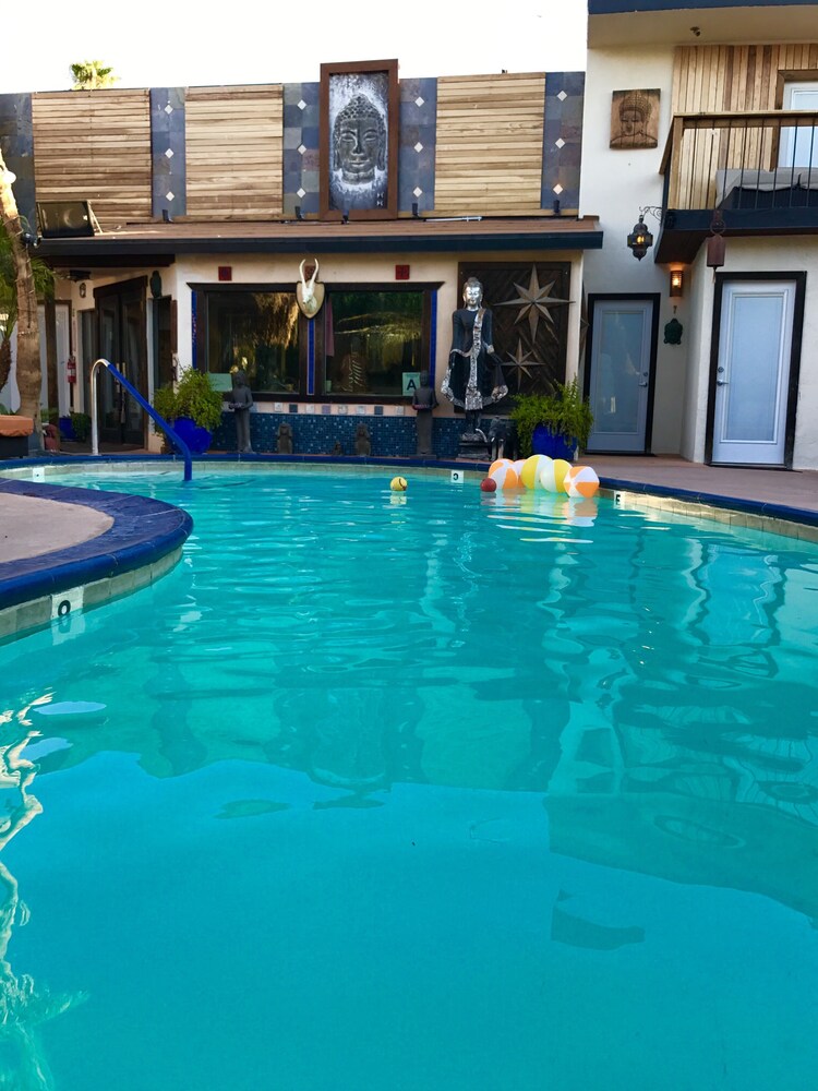 Book Sea Mountain Inn Nude Resort - Adults Only in Desert Hot Springs ...