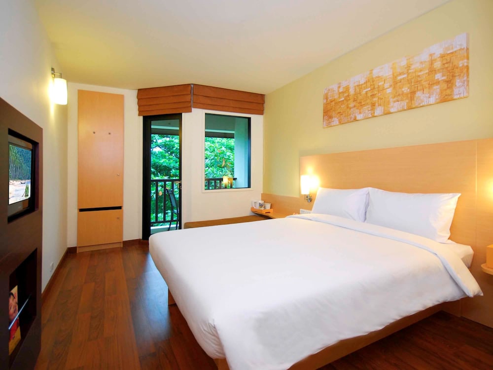 Book ibis Samui Bophut in Koh Samui | Hotels.com