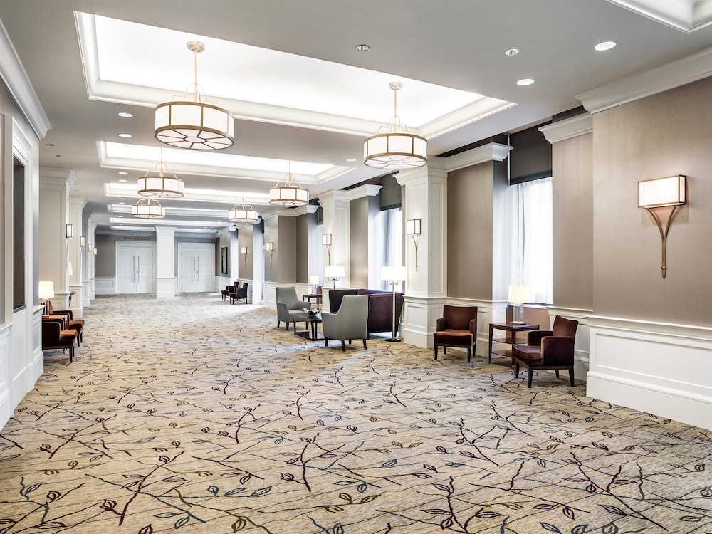 Book The Westin Book Cadillac Detroit in Detroit | Hotels.com