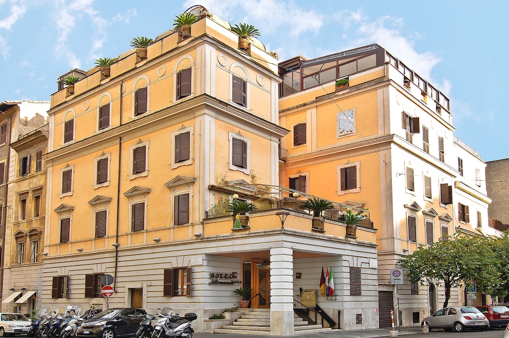 Book Hotel Museum in Rome | Hotels.com
