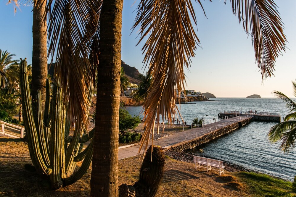 Hotel Playa de Cortes em Guaymas - Hoteis.com