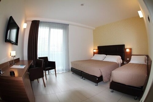 Book Aqua Hotel, Rimini, Italy - Hotels.com