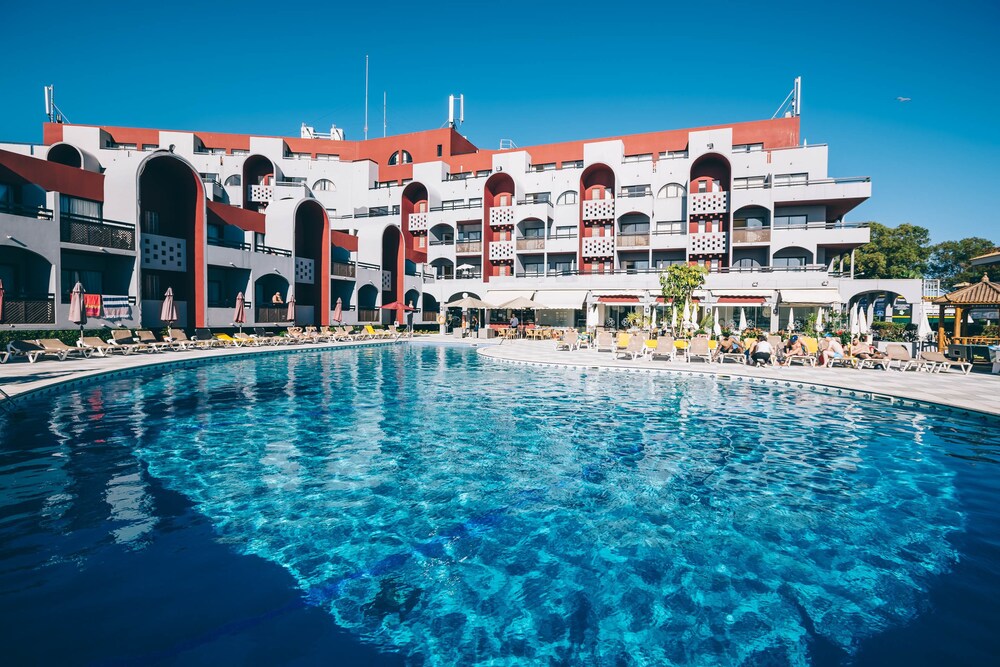 Muthu Oura Praia Hotel em Albufeira - Hoteis.com