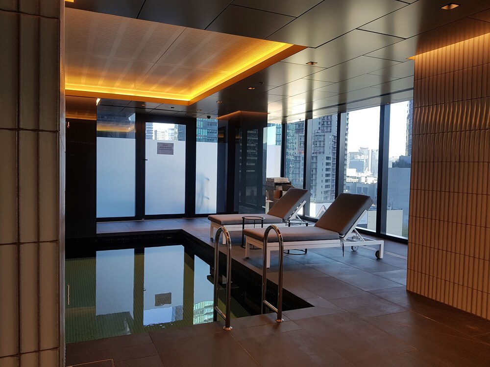 Arise Australia 108, Melbourne | Book at Hotels.com