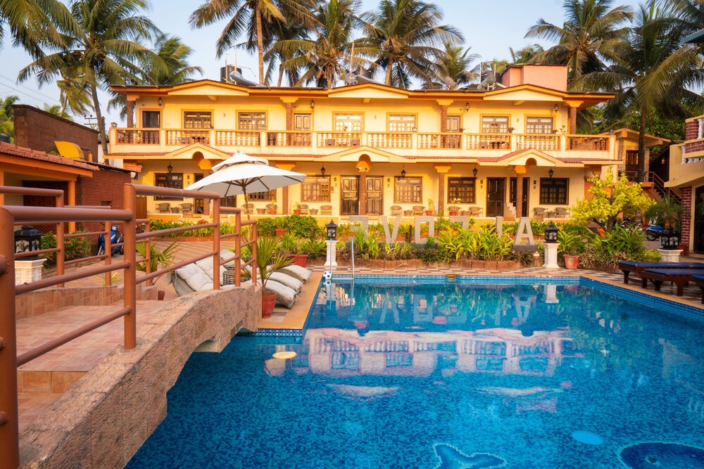 Alcove Resort (Vagator, India), Vagator hotel discounts | Hotels.com