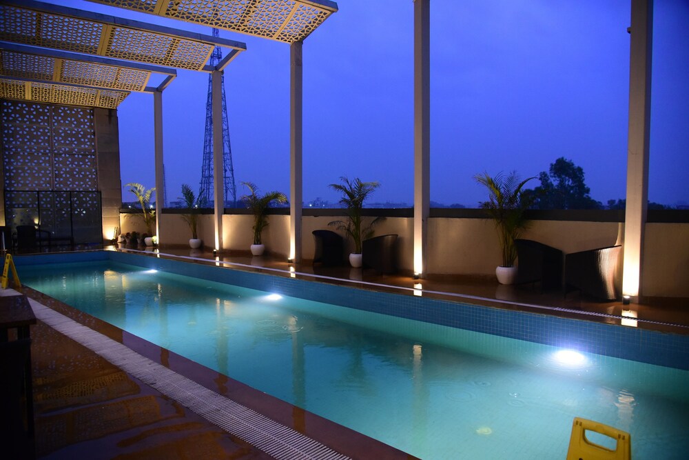 Hotel Ramaya (Rohtak, India), Rohtak hotel discounts | Hotels.com