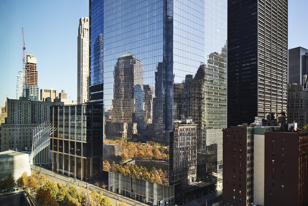 Book Club Quarters Hotel, World Trade Center in New York | Hotels.com