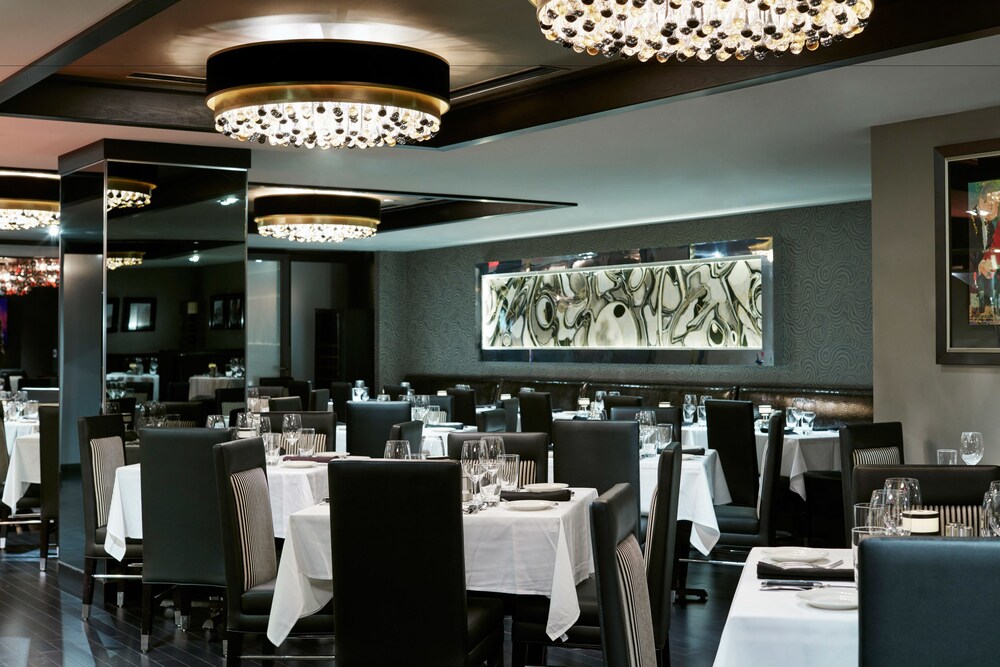 Book Club Quarters Hotel, World Trade Center in New York | Hotels.com