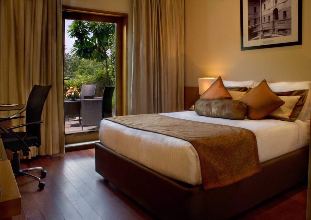 Book Radisson Blu Marina Hotel Connaught Place in New Delhi | Hotels.com