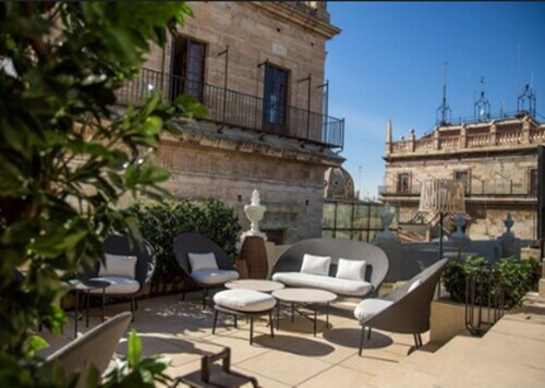 Top Hotels in Valencia, Spain - Cancel FREE on most hotels | Hotels.com