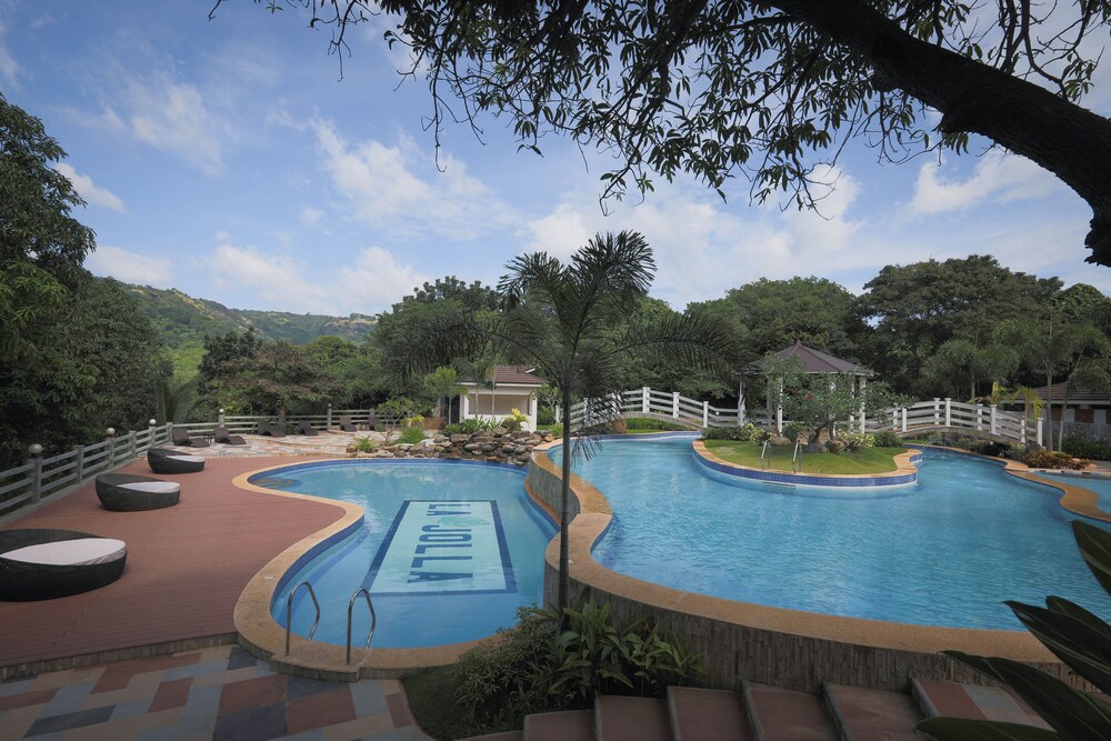 La Jolla Luxury Beach Resort (Bagac, Philippines), Bagac hotel ...