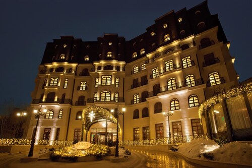 Top 5-Star Hotels in Bucharest, Romania | Hotels.com