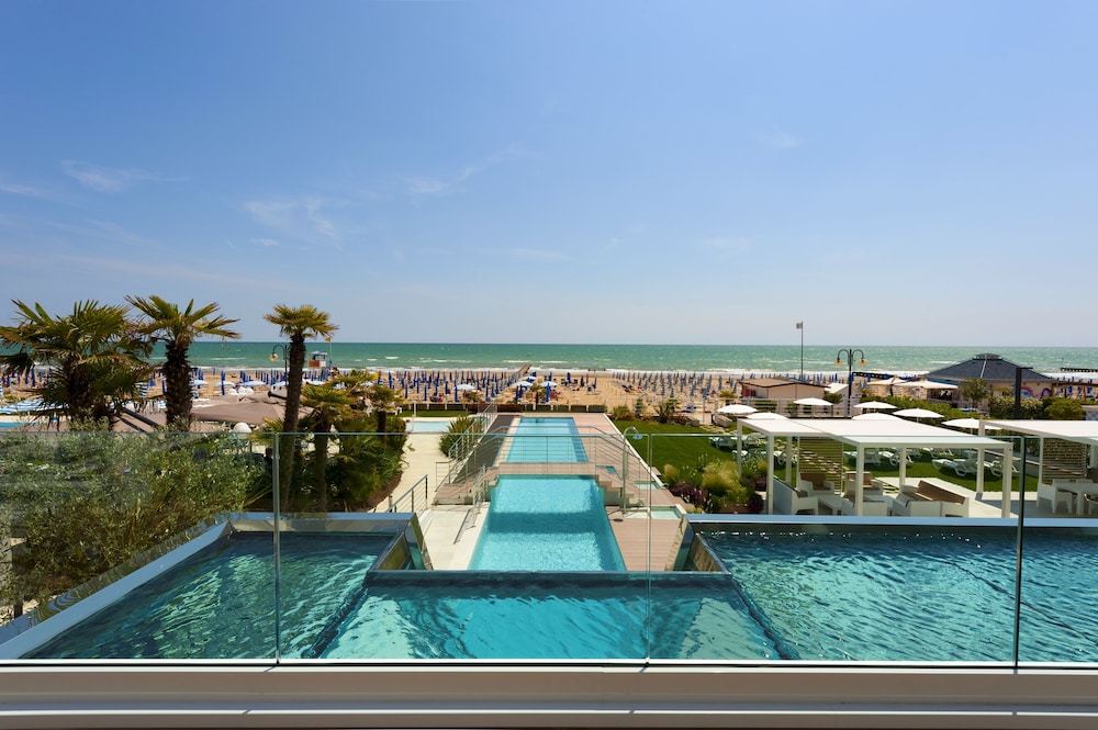 Hotel Le Soleil in Jesolo - Hotels.com