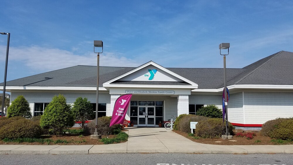 Book The First Colony Inn in Nags Head | Hotels.com