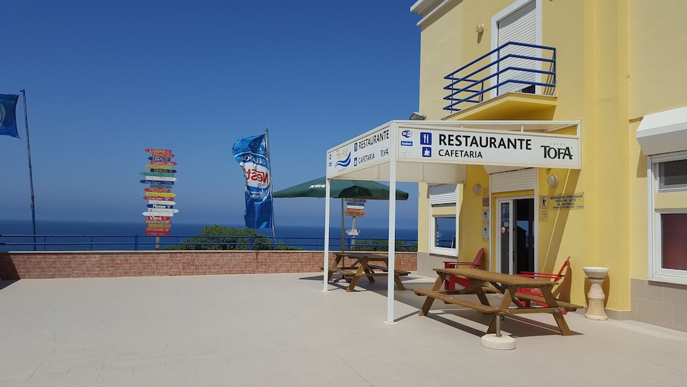 Book Hotel Praia Azul in Torres Vedras | Hotels.com