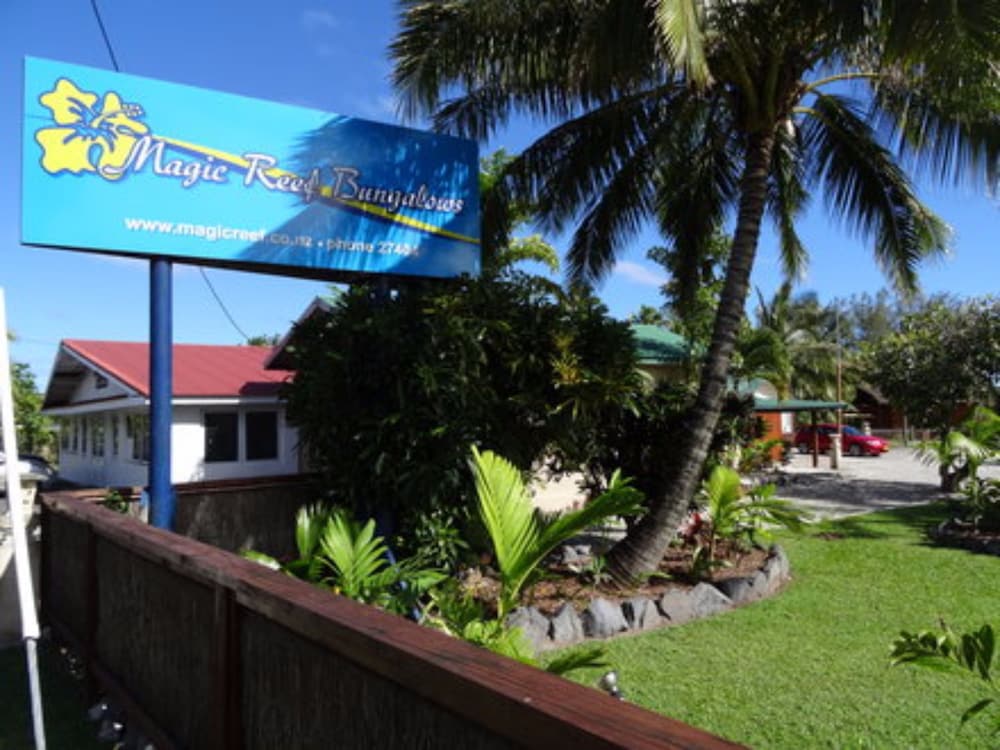 Book Magic Reef Bungalows in Rarotonga | Hotels.com