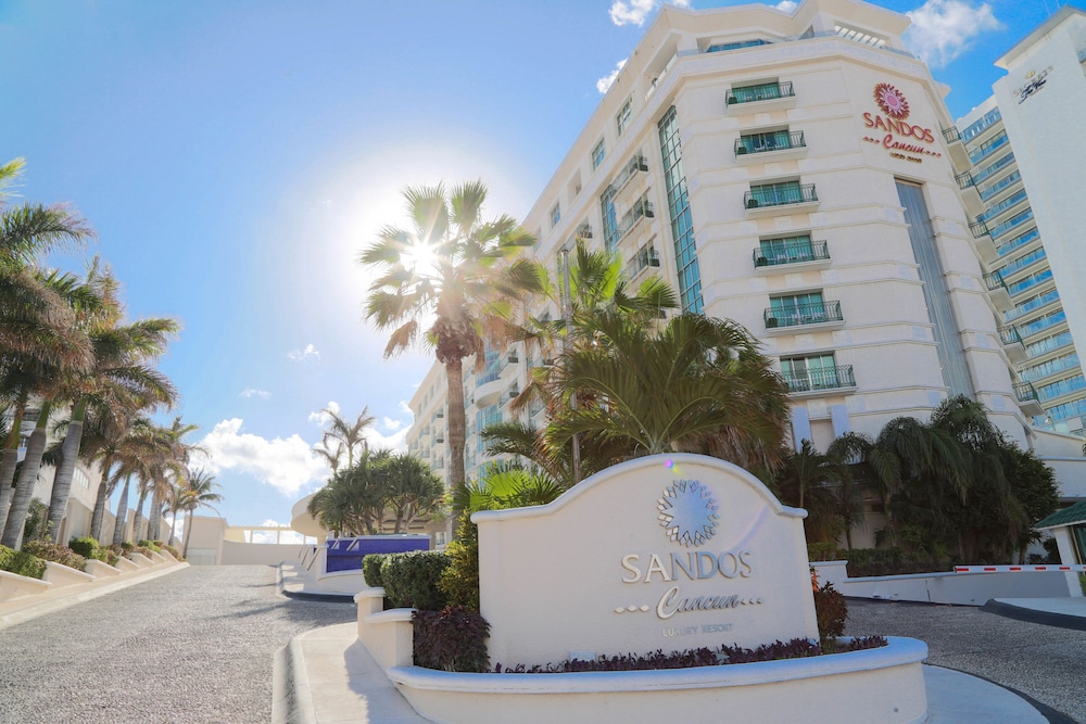 Book Sandos Cancun Lifestyle Resort All Inclusive in Cancun | Hotels.com