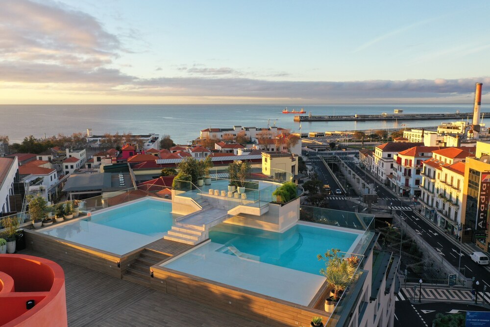 Three House Hotel em Funchal - Hoteis.com