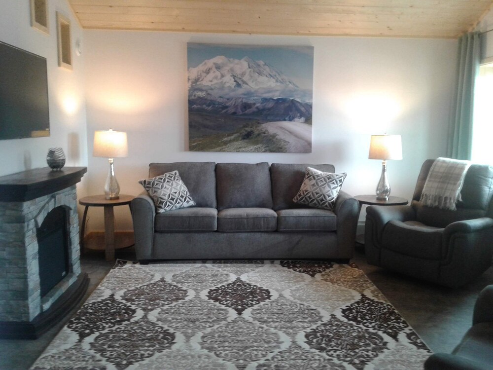 Book Delta Accommodations-Alaska Country Inn in Delta Junction | Hotels.com