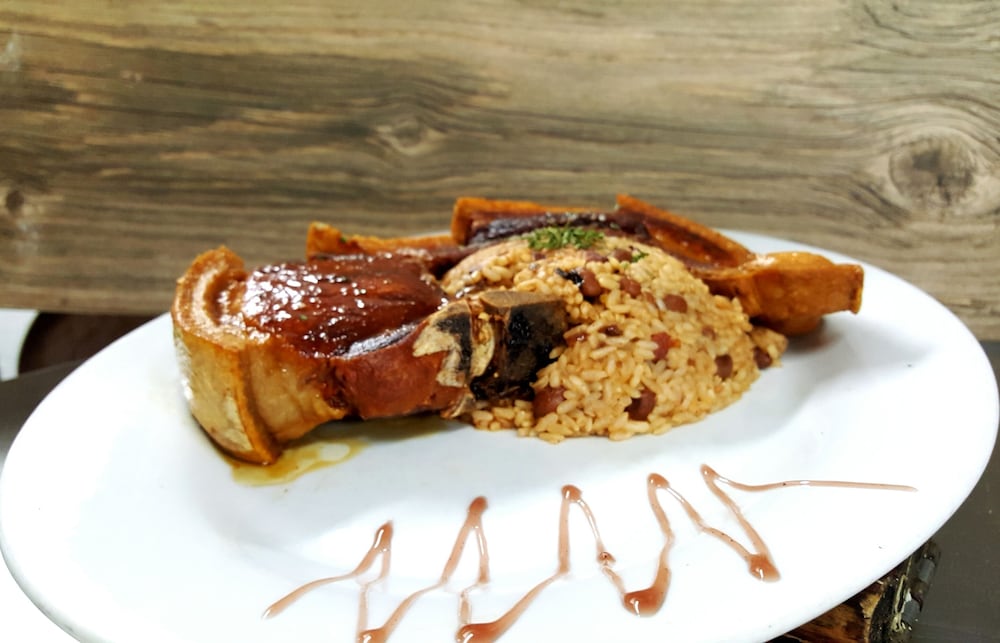 Book La Jamaca in Lajas | Hotels.com