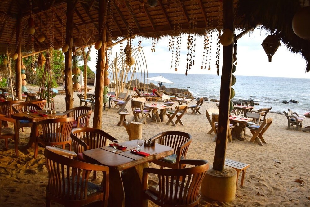 Book The Narima Bungalow Resort in Ko Lanta | Hotels.com