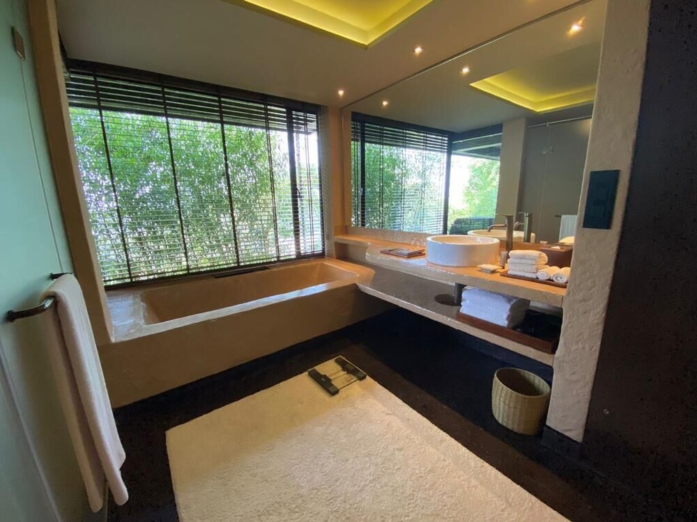 Kavya Resort & Spa (Nagarkot, Nepal), Nagarkot hotel discounts | Hotels.com