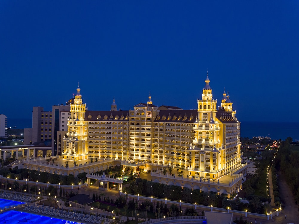 Book Royal Holiday Palace - All Inclusive in Antalya | Hotels.com