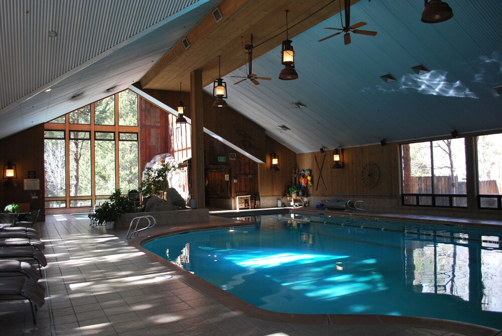 Book Double Eagle Resort & Spa in June Lake | Hotels.com