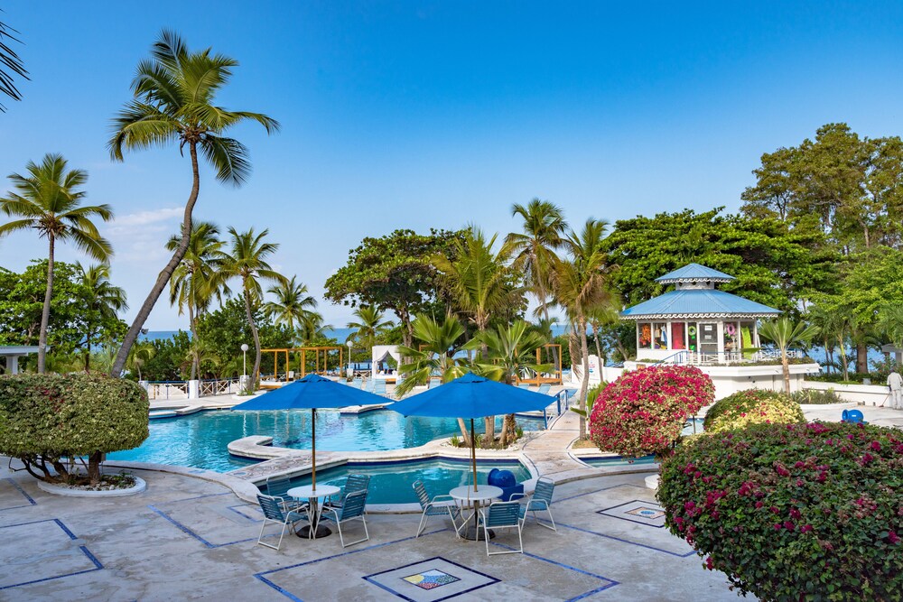 Book Kaliko Beach Club - All Inclusive Resort in Arcahaie | Hotels.com