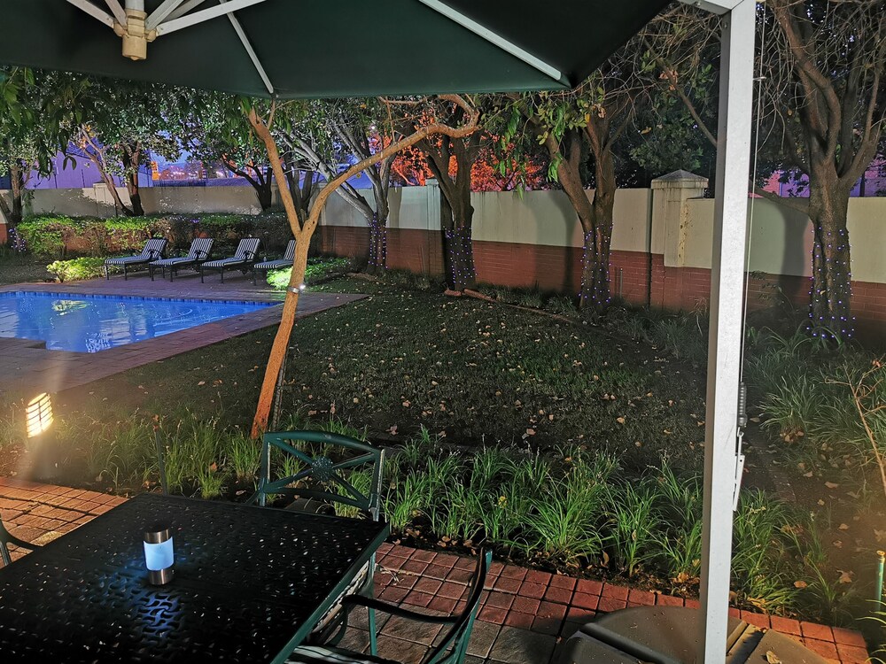 Road Lodge Rustenburg in Rustenburg – Book on Hotels.com