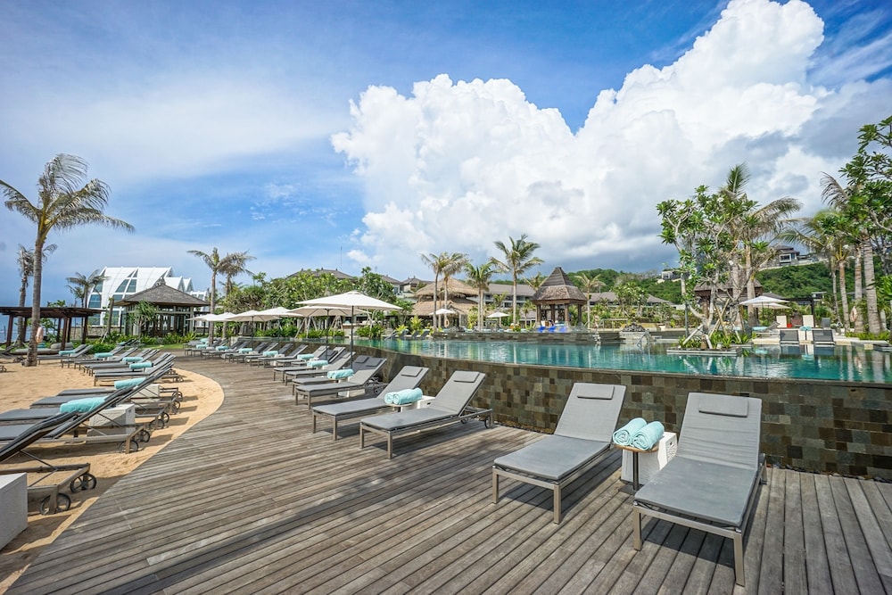 Book The Ritz-Carlton, Bali in Nusa Dua | Hotels.com