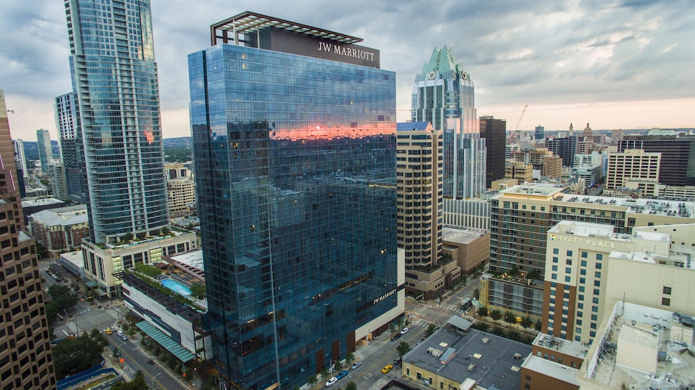 Book JW Marriott Austin in Austin | Hotels.com